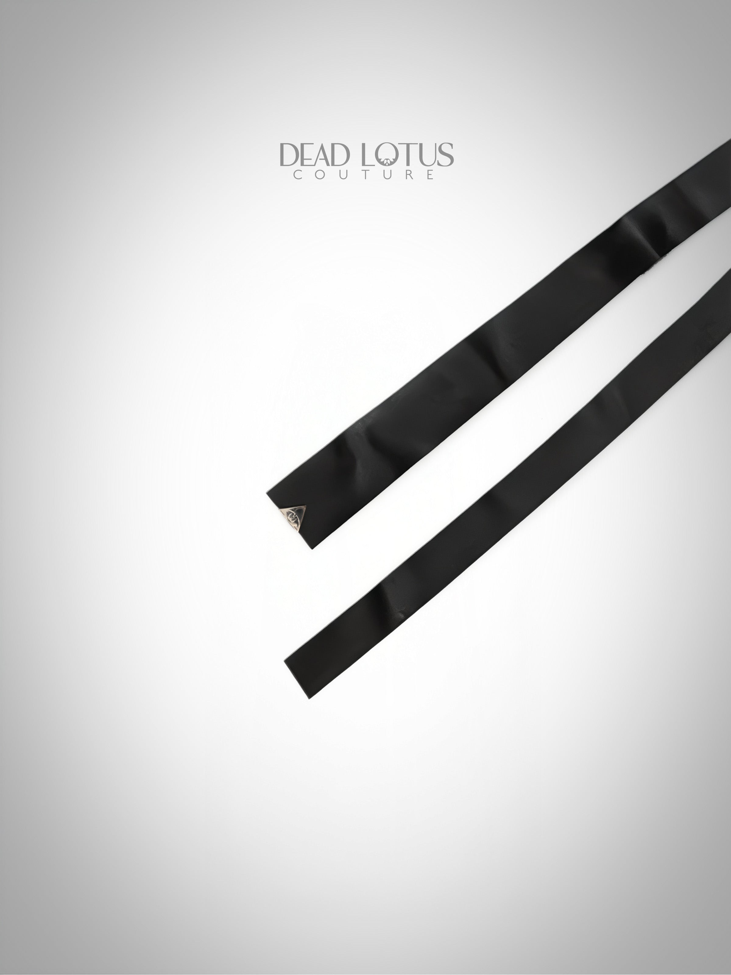 BEAU SQUARE-END TIE - Dead Lotus Couture